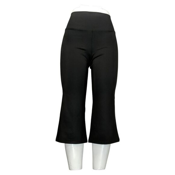 zuda | Pants & Jumpsuits | Zuda Cropped Flare Capri Leggings Petite ...
